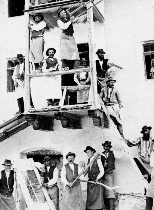 Ladins in the Dolomites: culture and language